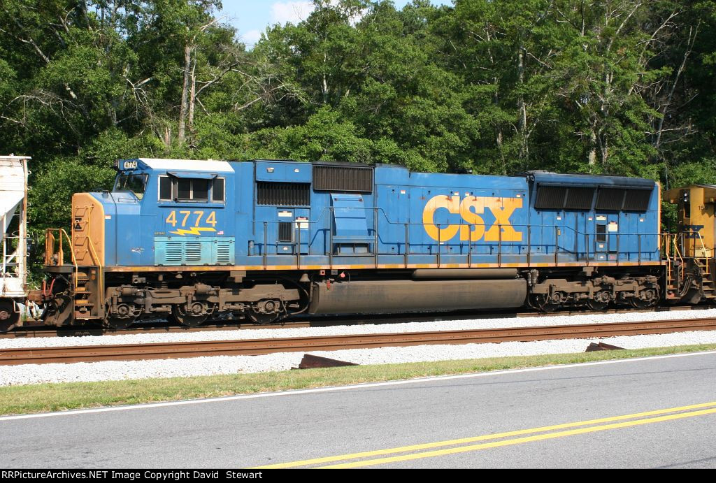 CSX SD70AC 4774